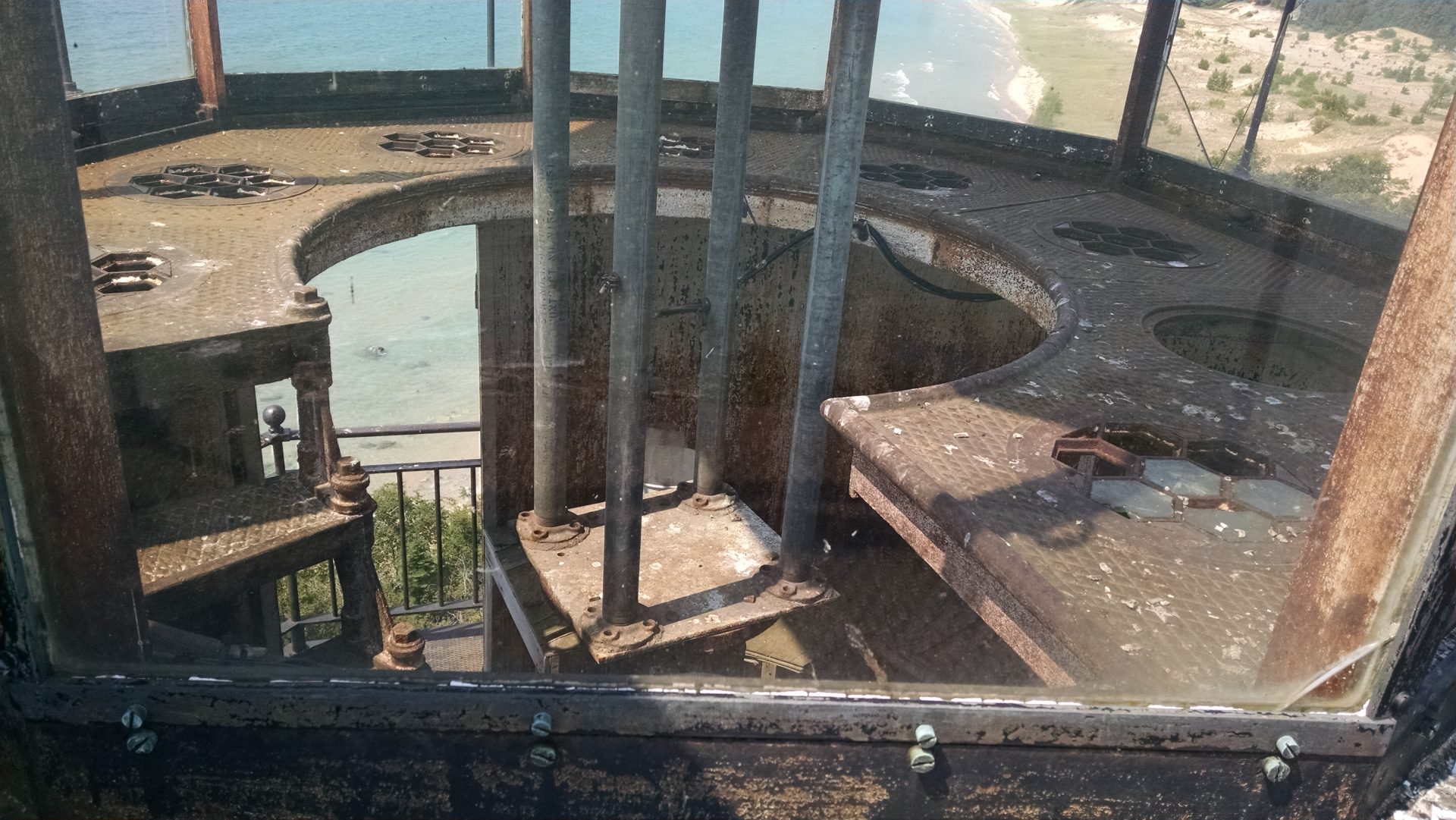 Skeletal Tower – Fox Island Lighthouse Association